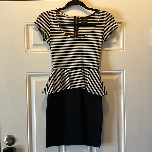2B Bebe | Dresses | 2b Bebe Black White Peplum Dress | Poshmark